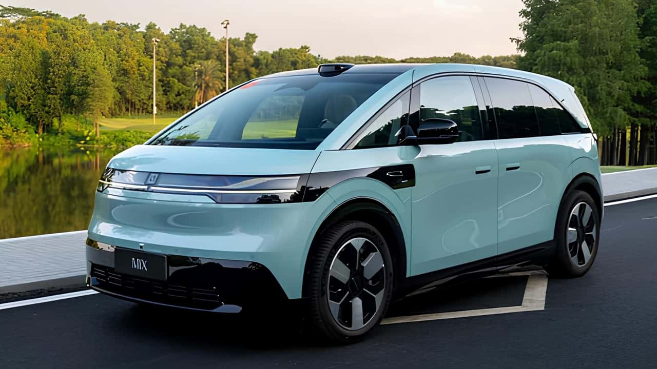 Zeekr Mix: A Minivan Elétrica que Chega para Competir com a VW ID. Buzz ...